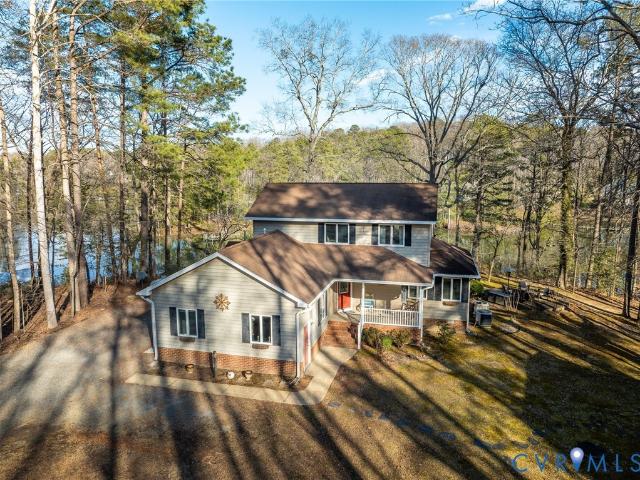 320 White Pine Lane
