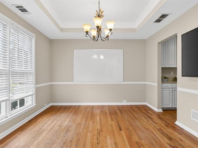 320 Wynstone Way