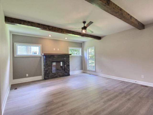 320 Timber Springs
