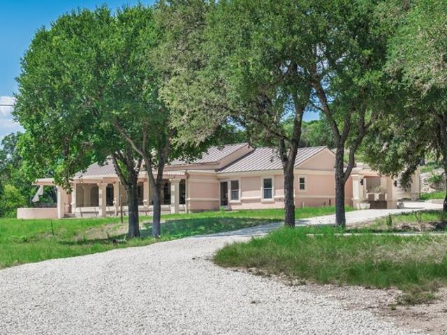 320 Upper Cibolo Creek Rd, Boerne, TX 78006