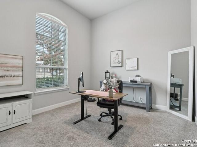 32140 Mustang Hill