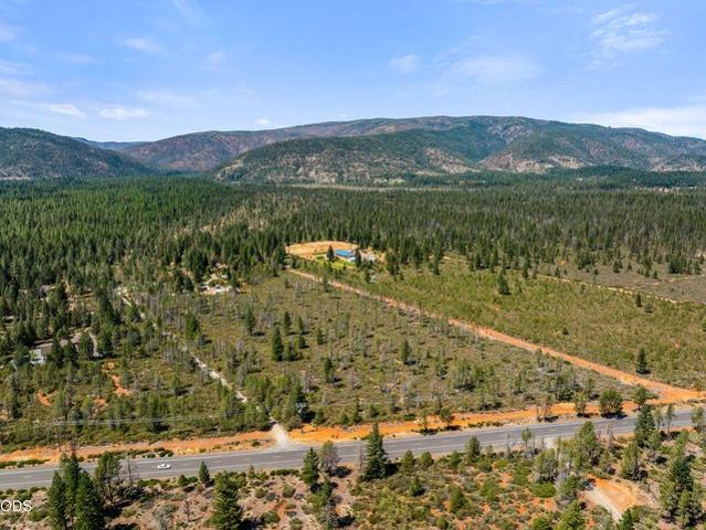 32142 Redwood Hwy, Cave Junction, OR 97523
