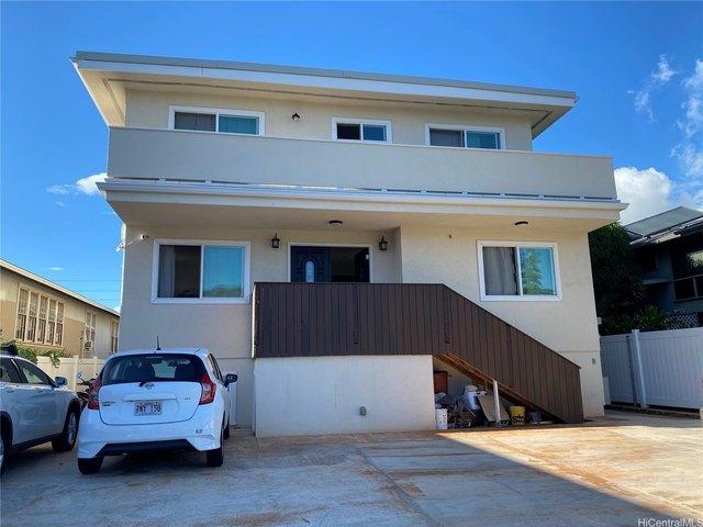 3214 Esther St, Honolulu, HI 96815