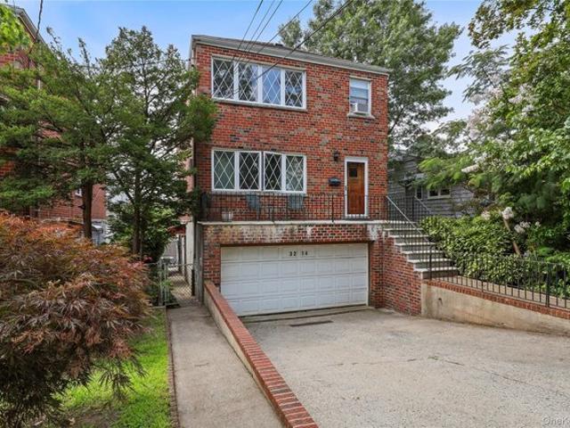 3214 Griswold Ave, Bronx, NY 10465