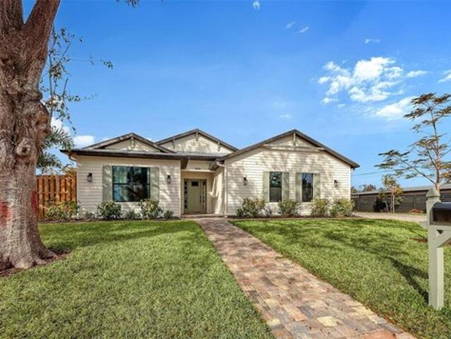 3214 Key Ave, Sarasota, FL 34239