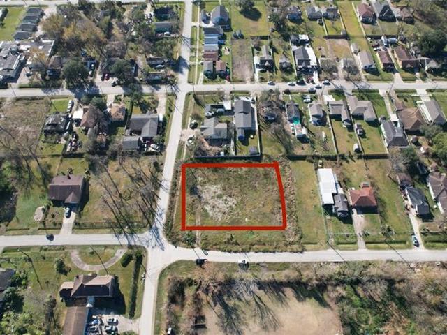 3214 Le Badie St, Houston, TX 77026