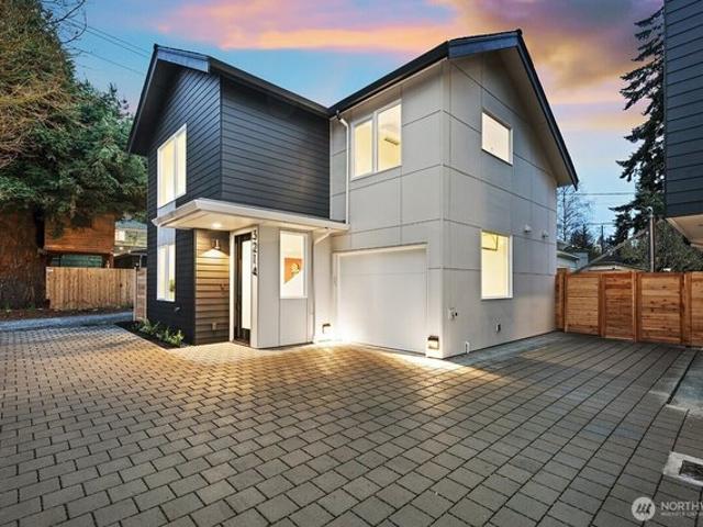3214 47th Ave SW, Seattle, WA 98116