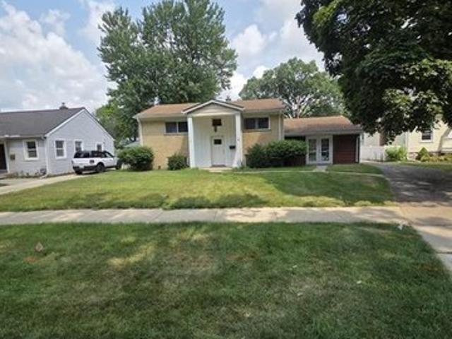 32150 Florence St, Garden City, MI 48135