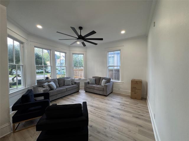 3215 Avenue P 1/2