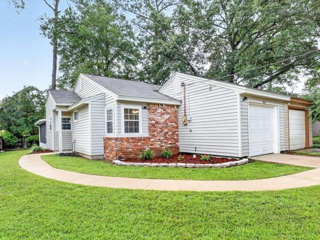 3215 Albert Dr, Tallahassee, FL 32309