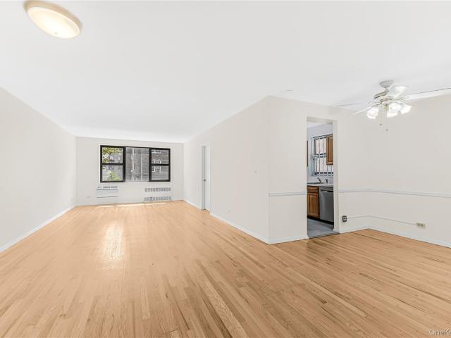 3215 Arlington Avenue 3E
