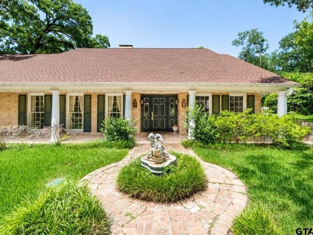 3215 Birdwell Dr, Tyler, TX 75701