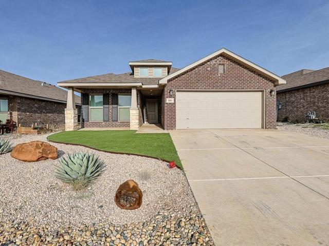 3215 Bryan Ave, Wolfforth, TX 79382