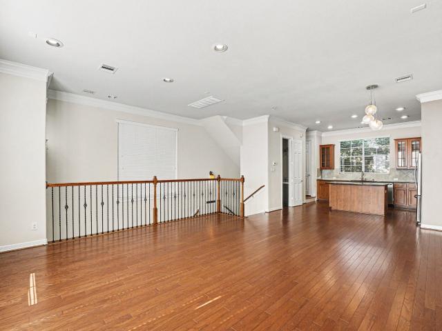 3215 Clearview Circle