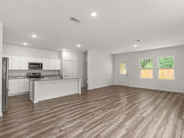 3215 Diamond View Lane