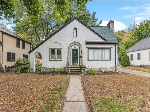 3215 E 50th St, Minneapolis, MN 55417