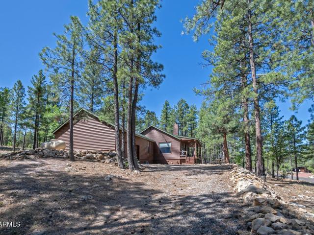 3215 Hopi Drive