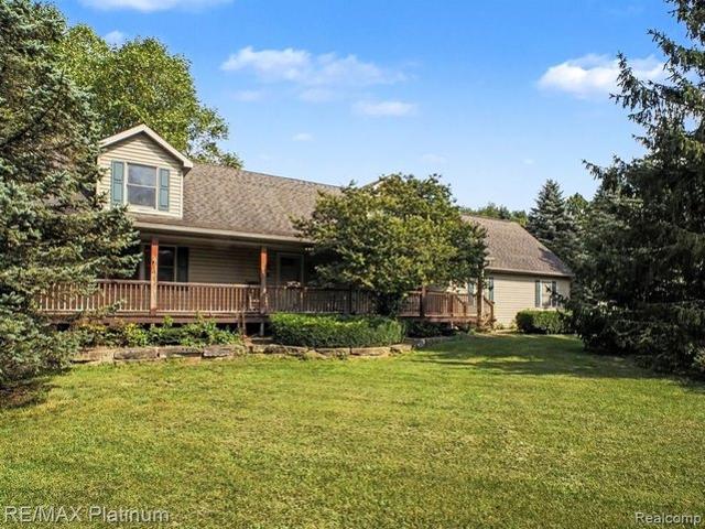 3215 Rafferty Dr, Iosco Township, MI 48843