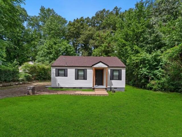 3215 University St, Memphis, TN 38127