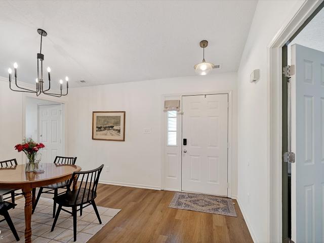 3215 Village Park North Drive