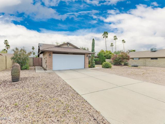 3215 W Paradise Ln, Phoenix, AZ 85053 | MLS #6974