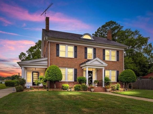 32164 S Main St, Boykins, VA 23827