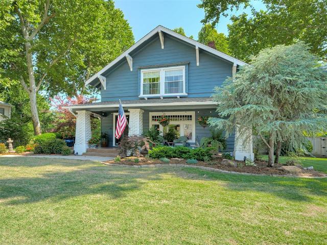 3216 NW 18th Street