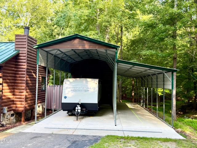 3216 Oak Knob Court
