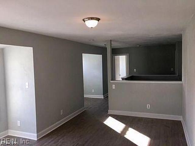 3216 Arctic AVE