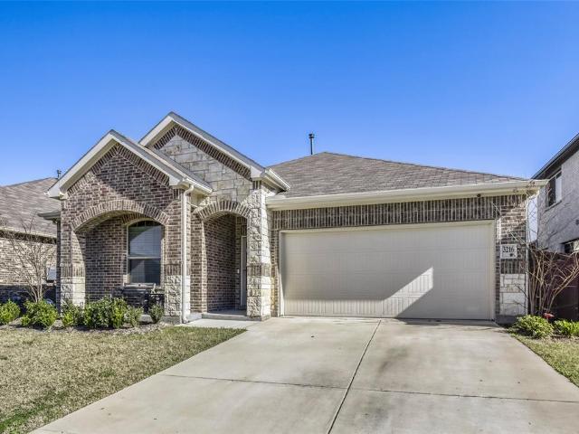 3216 Blossom Trail
