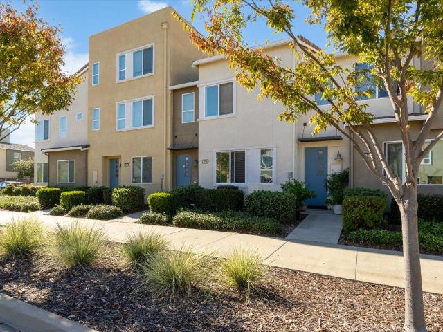 3216 Bridgeway Dr, Rancho Cordova, CA 95670 | MLS #225142 | Compass