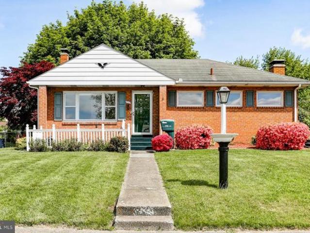 3216 Brookfield Rd, Harrisburg, PA 17109