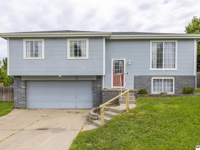 3216 Chad Ave, Bellevue, NE 68123
