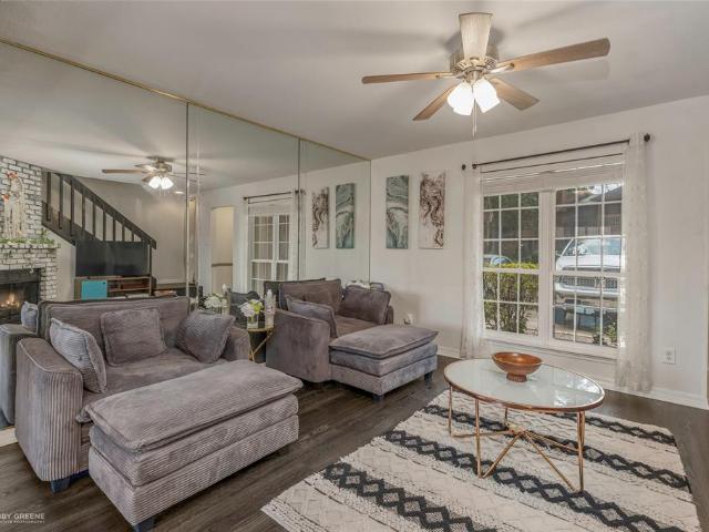 3216 Eastwood Drive