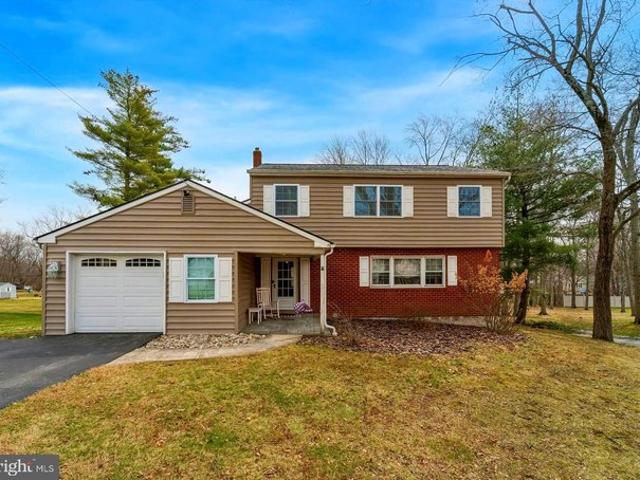 3216 Hayes Rd, East Norriton, PA 19403