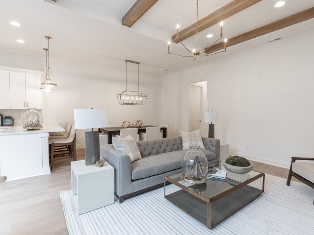 3216 Long Branch Circle
