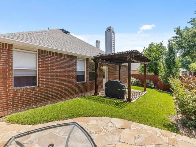 3216 Paradise Valley Drive