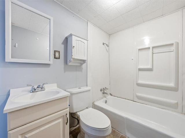 3216 Pewitt Drive