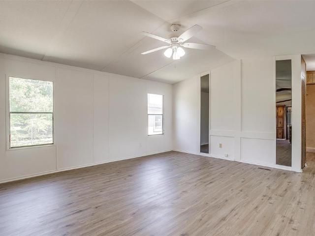 3216 Redwood Drive