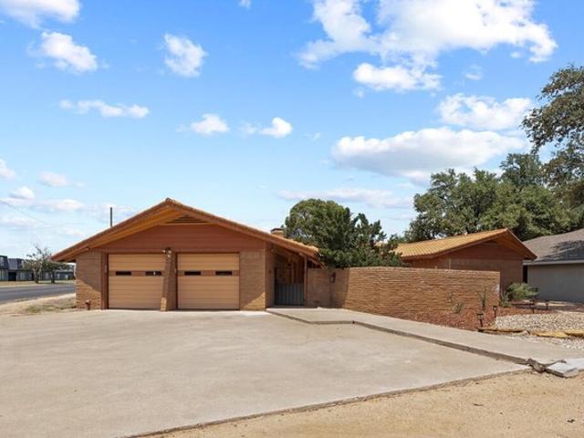 3216 Sentinel Dr, Midland, TX 79701