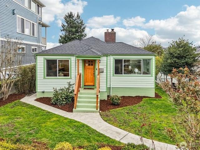 3216 24th Ave W, Seattle, WA 98199