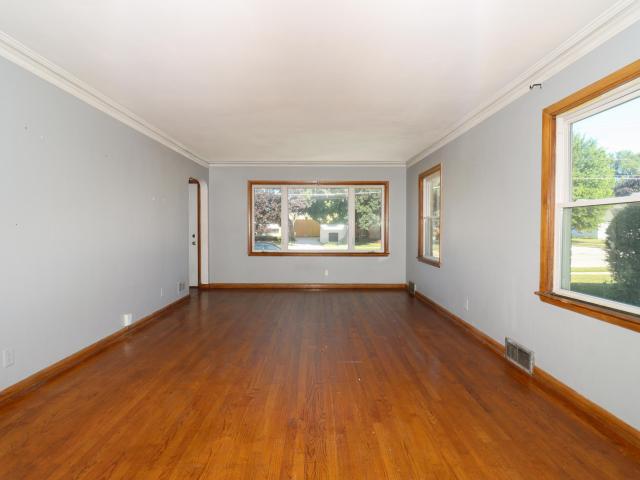 3216 22nd Ave