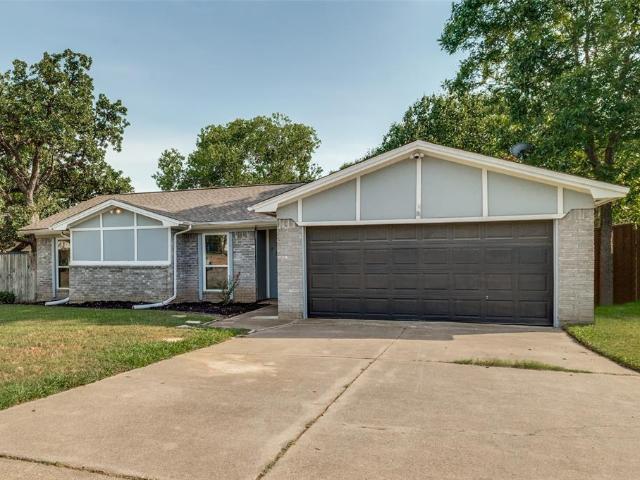 3217 Meadow Wood Lane