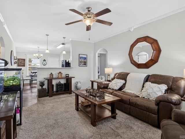 3217 Miracle Heights