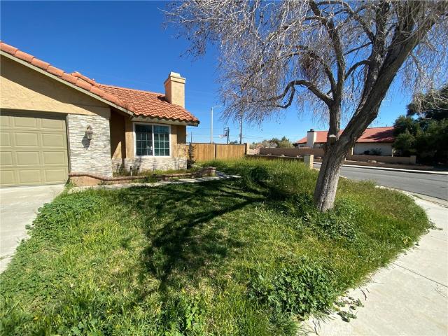 3217 Ave S 1, Palmdale, CA 93550 | MLS #SR26055 | Compass