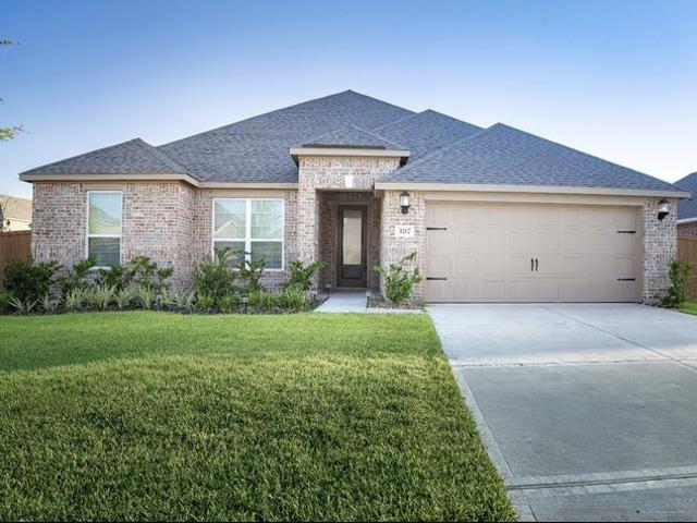 3217 Banyan Dr, Texas City, TX 77510