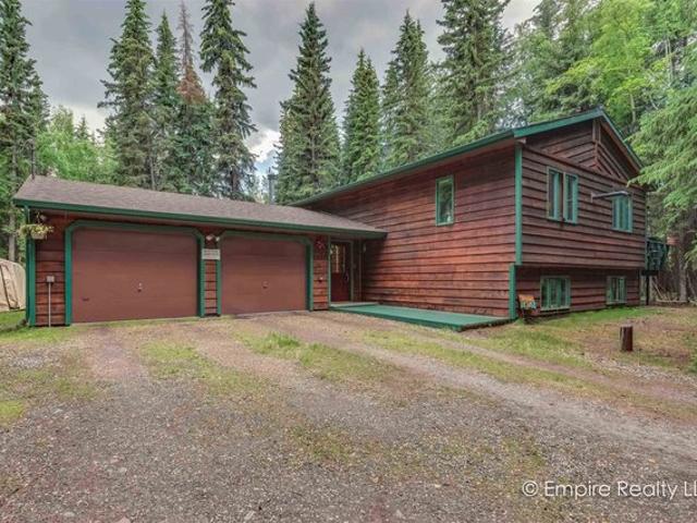 3217 Judy Ln, North Pole, AK 99705