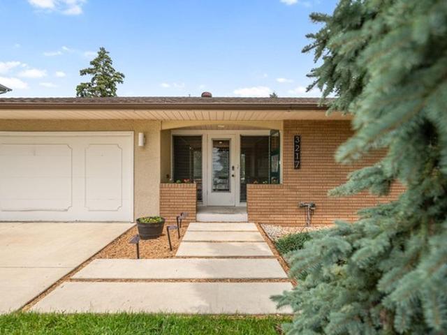 3217 36th Ave NE, Saint Anthony, MN 55418