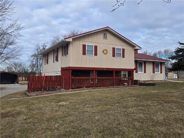 32188 Osawatomie Rd, Paola, KS 66071 | MLS #2604
