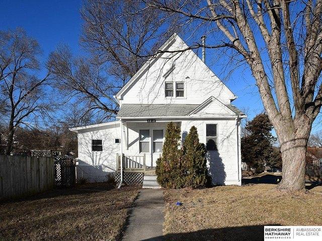 3218 N 66th St, Omaha, NE 68104